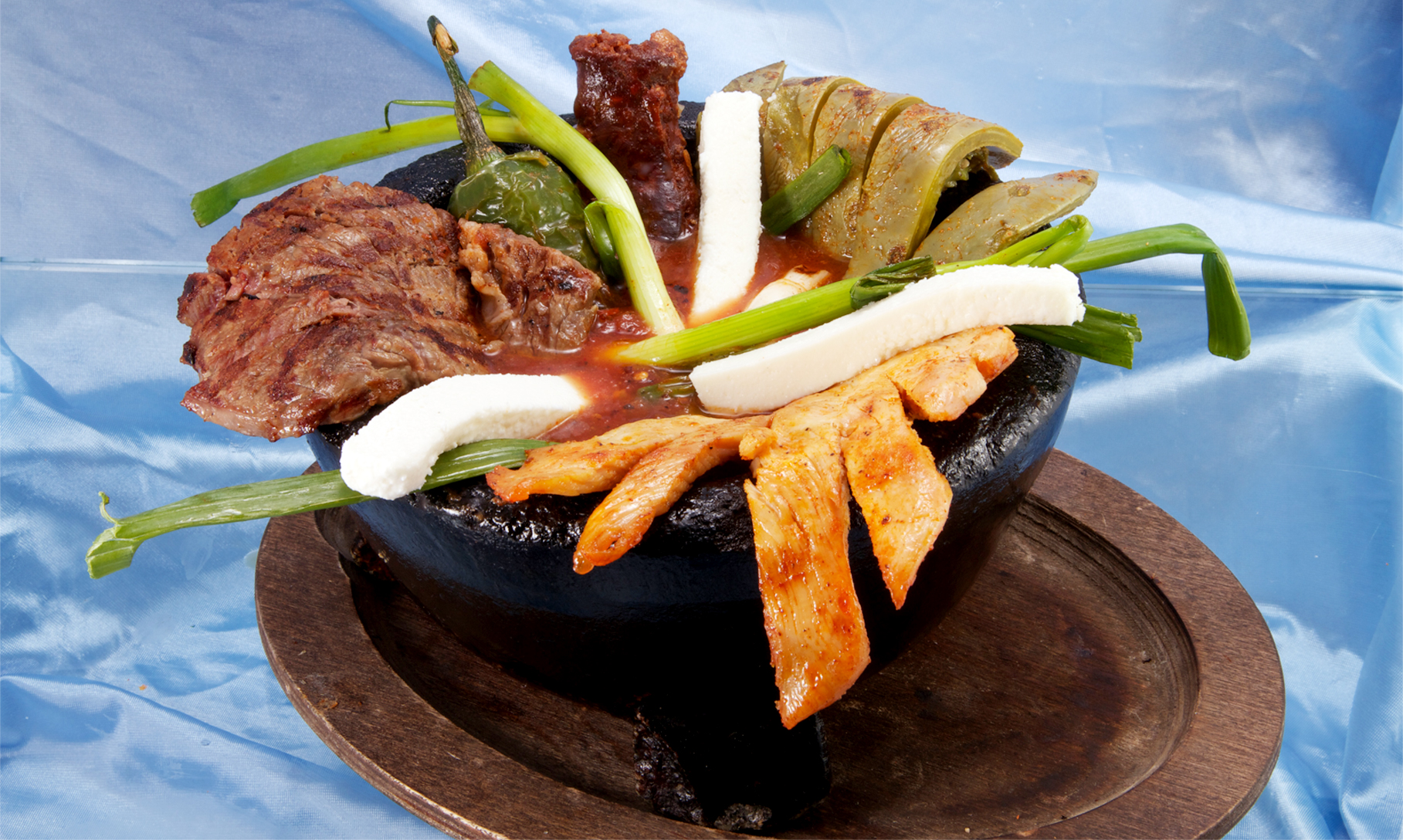 Especialidades de la Casa – Sol y Mar Restaurant